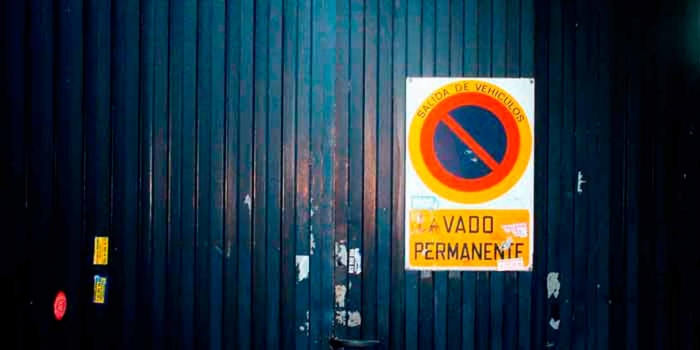 Vado Permanente, Pasos de Vehículos | apuntoarquitectura ...